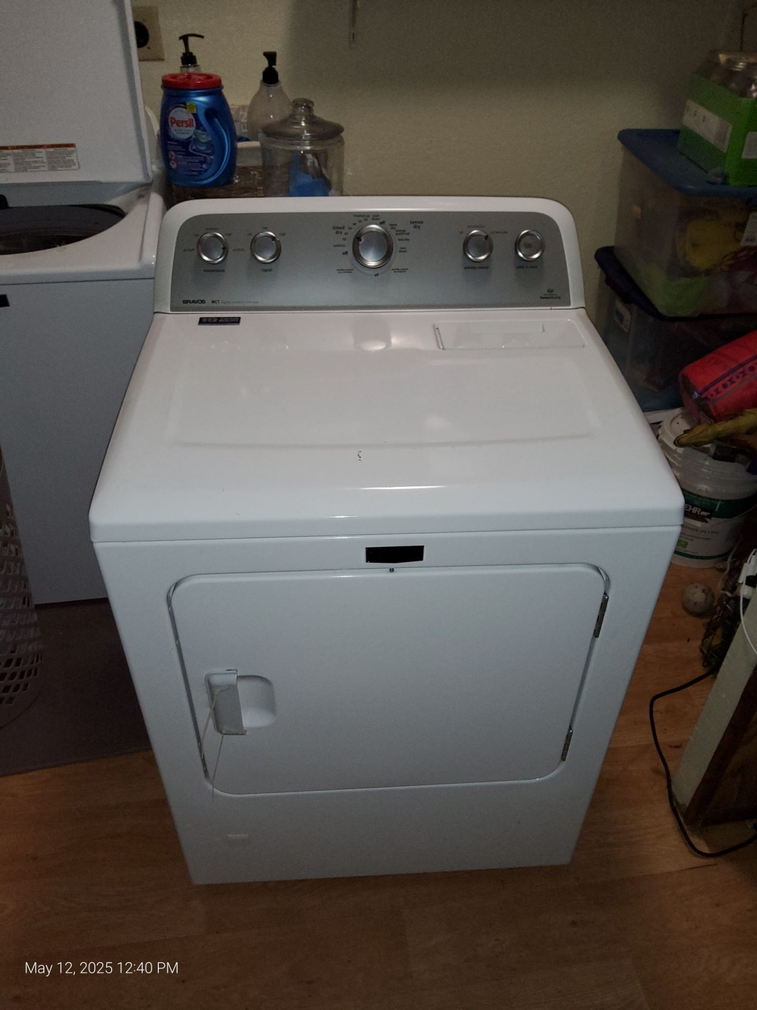 Detergent Residue on Laundry After Washing: Incorrect Dosage or Weak ...